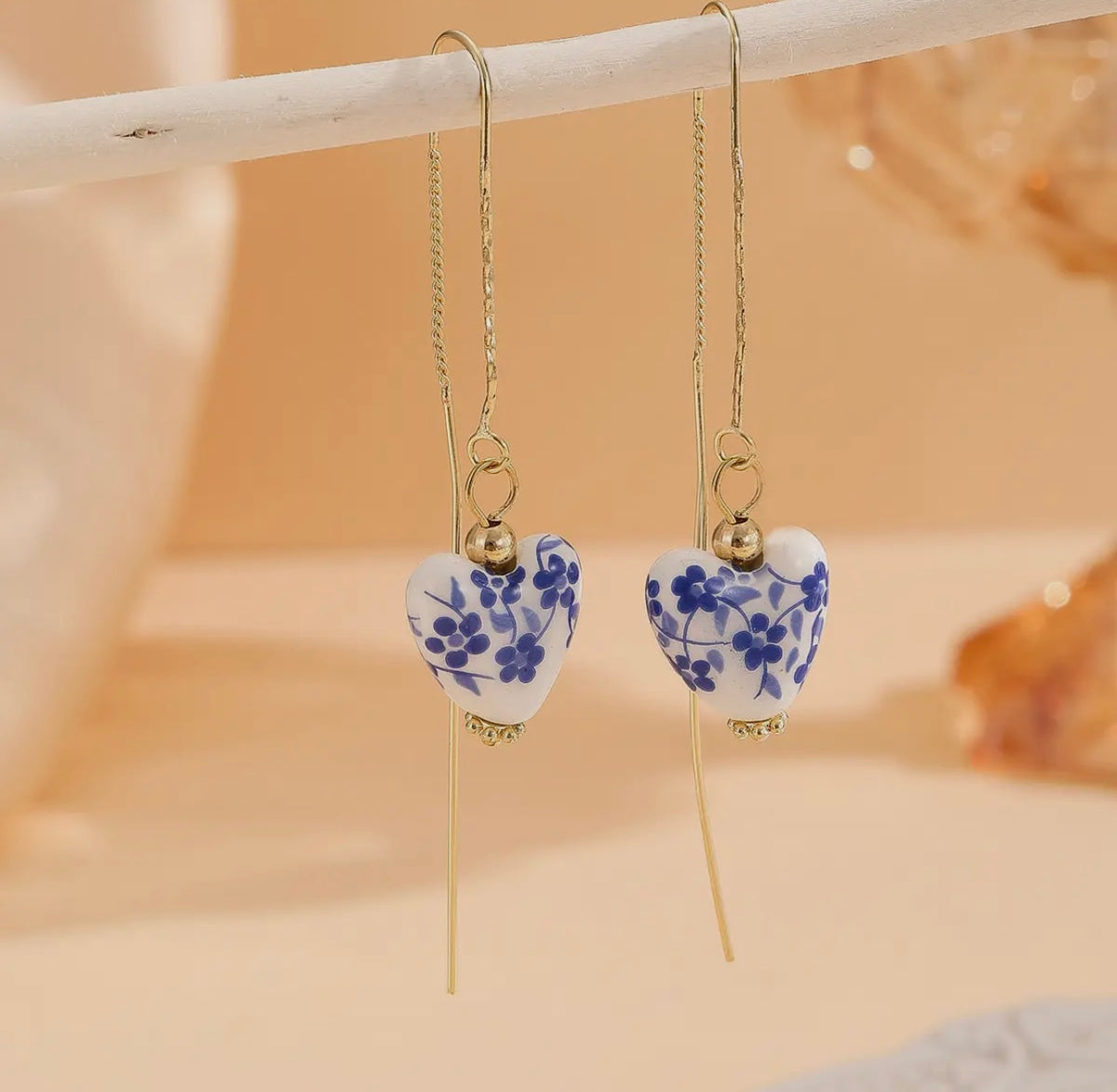 Elegant blue and white flower heart porcelain gold chain dangle earrin ...